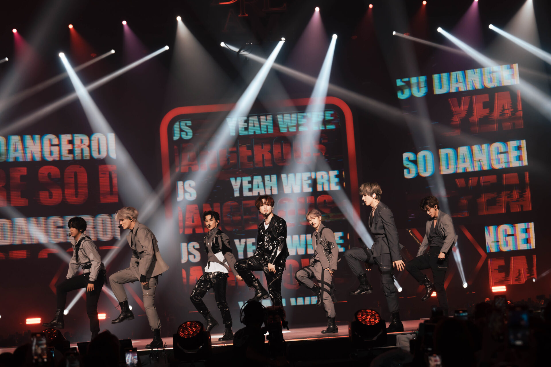 NCT DREAM 《 THE DREAM SHOW 2》与NCTzens度过一场梦幻演唱会 - Viggou